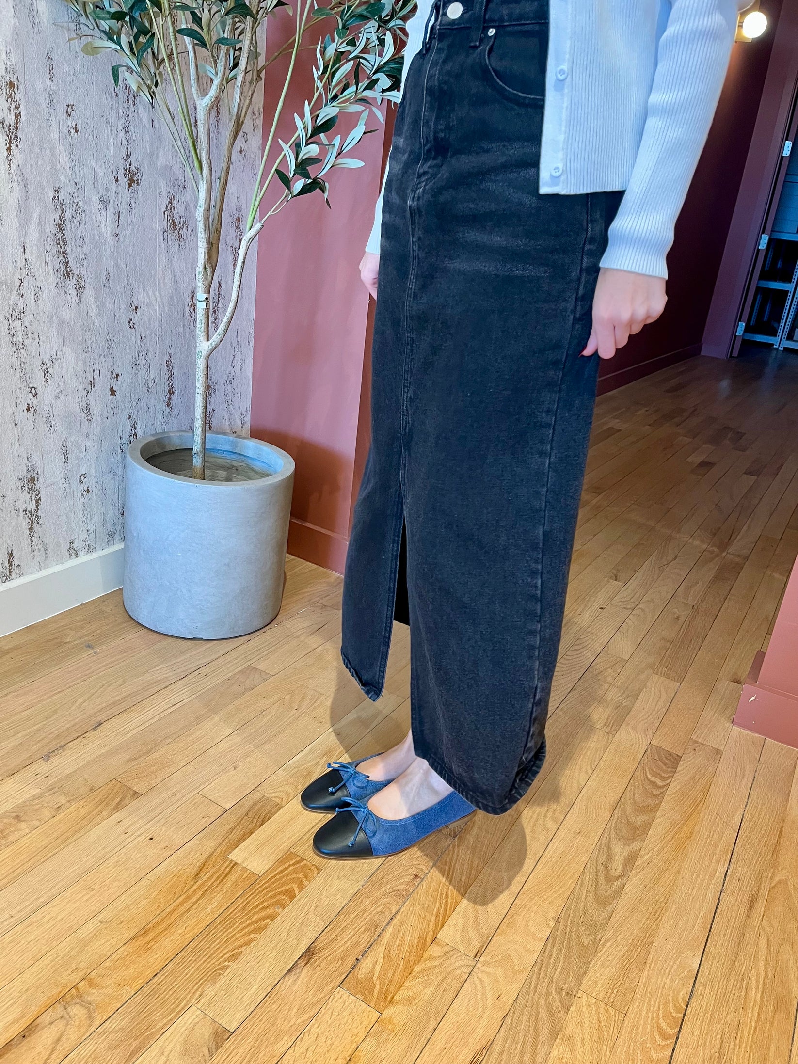 Como Ballet Flat in Denim/Black | A. Soliani